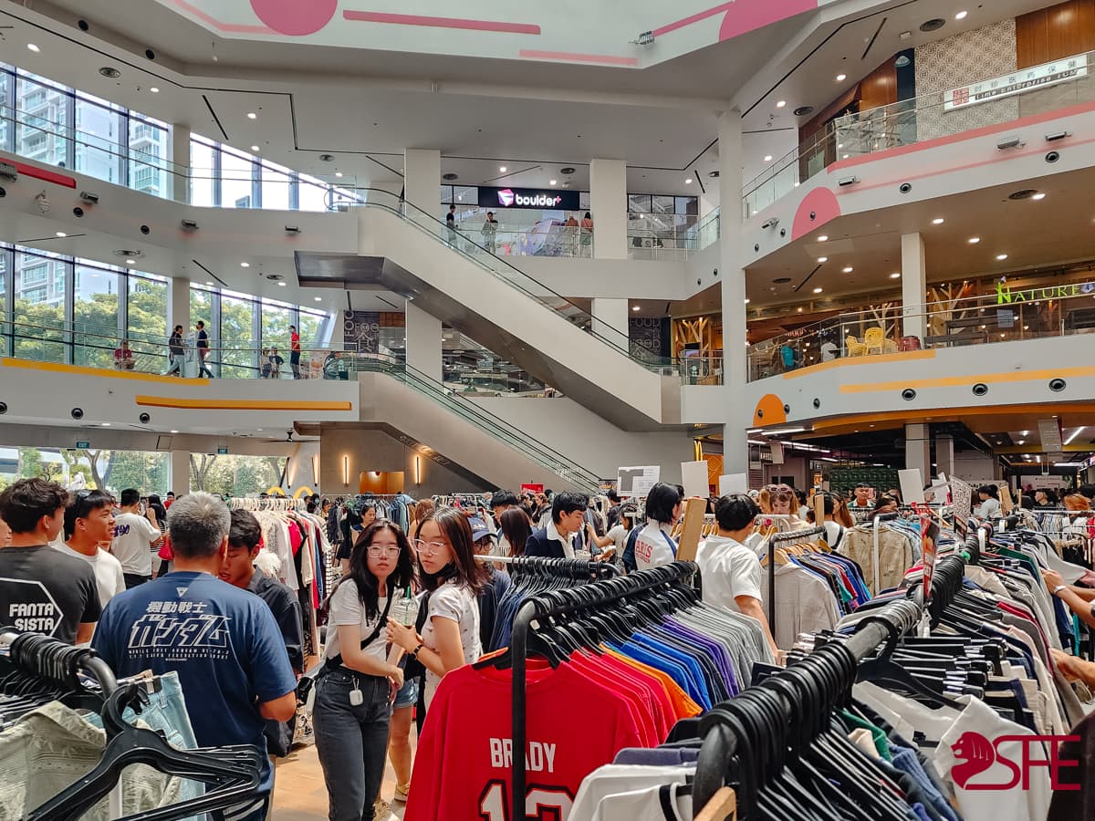 Guide to The Luggage Market in Aperia Mall: Insider Flea Market Tips ...